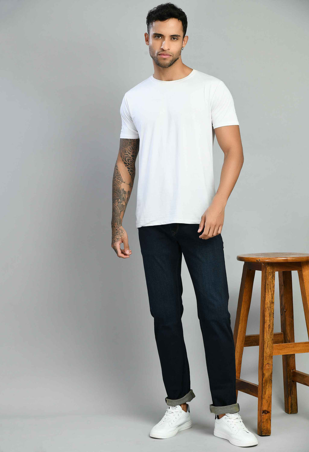 Buy Men's Blue Flat Finish Slim Fit Jeans Online – SQUIREHOOD